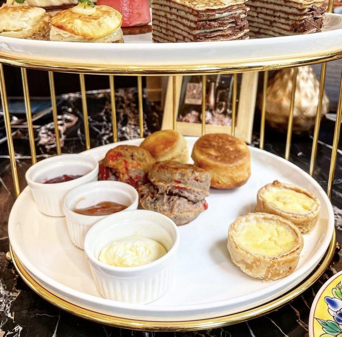 FESTIVE HIGH TEA AT INTERCONTINENTAL SINGAPORE WITH UNLIMITED SCONES ...