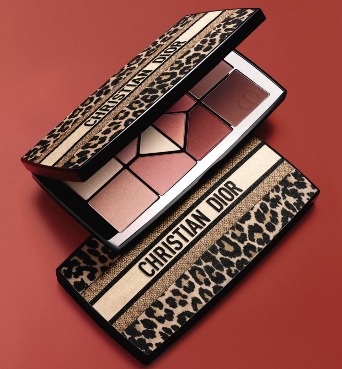 FREE LEOPARD-PRINT PHOTO STRIPS AT THIS DIOR PHOTOBOOTH AT PLAZA ...