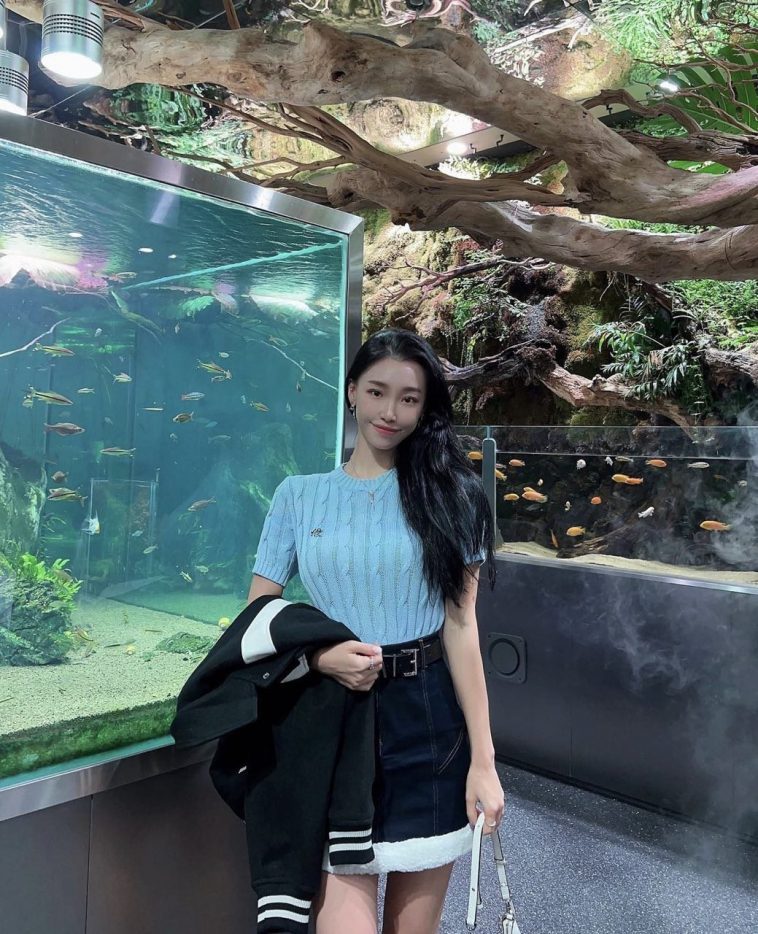 AQUA GARDEN: MAGICAL CAFÉ IN KOREA LETS YOU DINE “UNDERWATER” IN AN ...