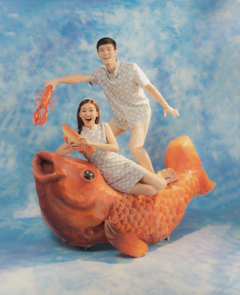 THIS 80S-INSPIRED PHOTO STUDIO HAS HANDMADE PROPS & ETHEREAL GLAMOUR ...