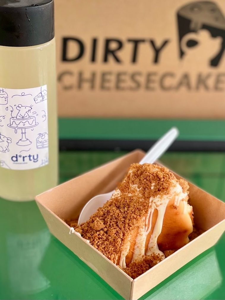 DIY YOUR OWN BURNT CHEESECAKE WITH SAUCES & TOPPINGS LIKE HOT NUTELLA ...