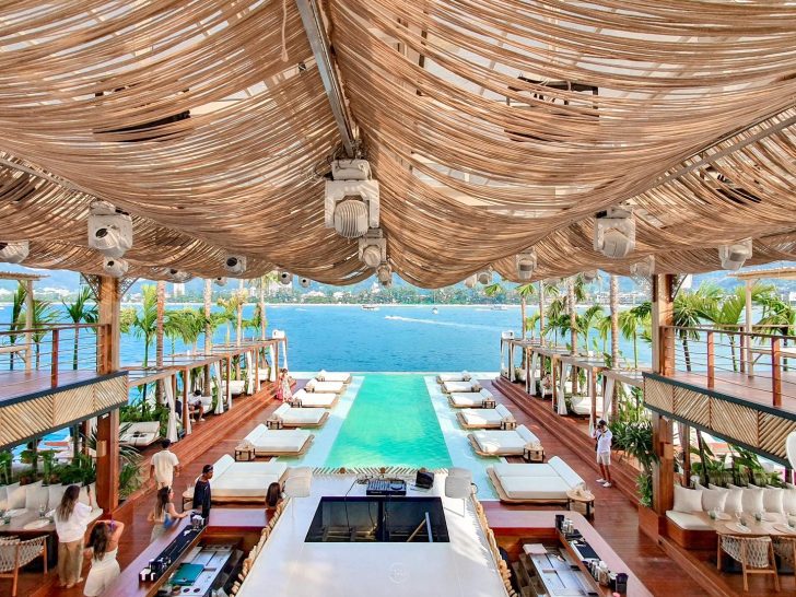 YONA: WORLD’S FIRST-EVER FLOATING BEACH CLUB WITH GORGEOUS 360-DEGREE ...