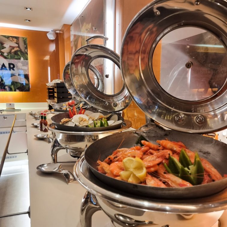 FUSION LUNCH BUFFET AT IBIS SINGAPORE FOR JUST $19.90 PER PERSON WITH ...