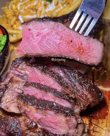 10 STEAKHOUSES IN SINGAPORE FOR TOMAHAWK STEAKS FROM $98! - Shout