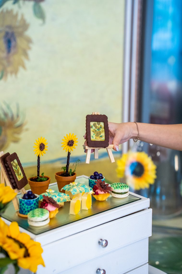 [SHOUT REVIEWS] VAN GOGH-INSPIRED HIGH TEA AT FAIRMONT SINGAPORE WITH ...