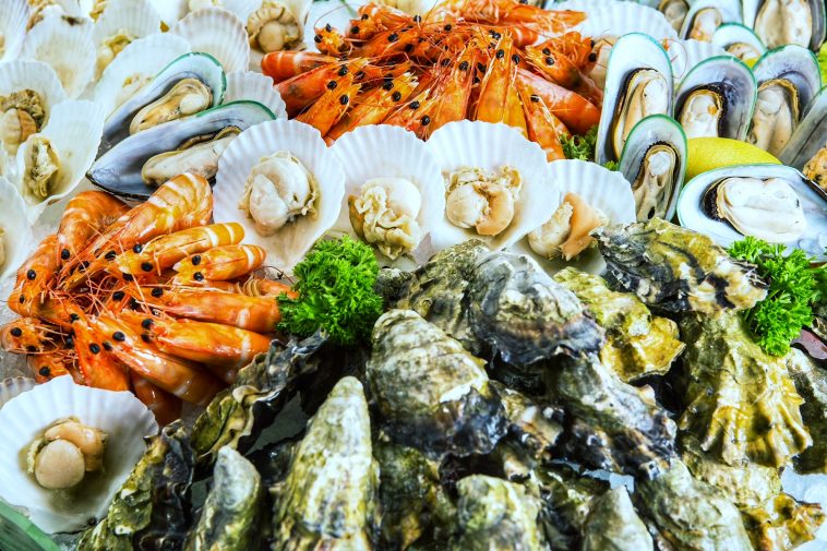 1-FOR-1 SEAFOOD BUFFET AT HOTEL MIRAMAR WITH FRESH & BAKED SEAFOOD ...