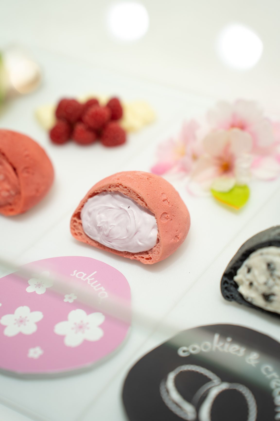 CHEWY & STRETCHY RAINBOW-COLOURED MOCHI STUFFED CREAM PUFFS FOR JUST $2 ...