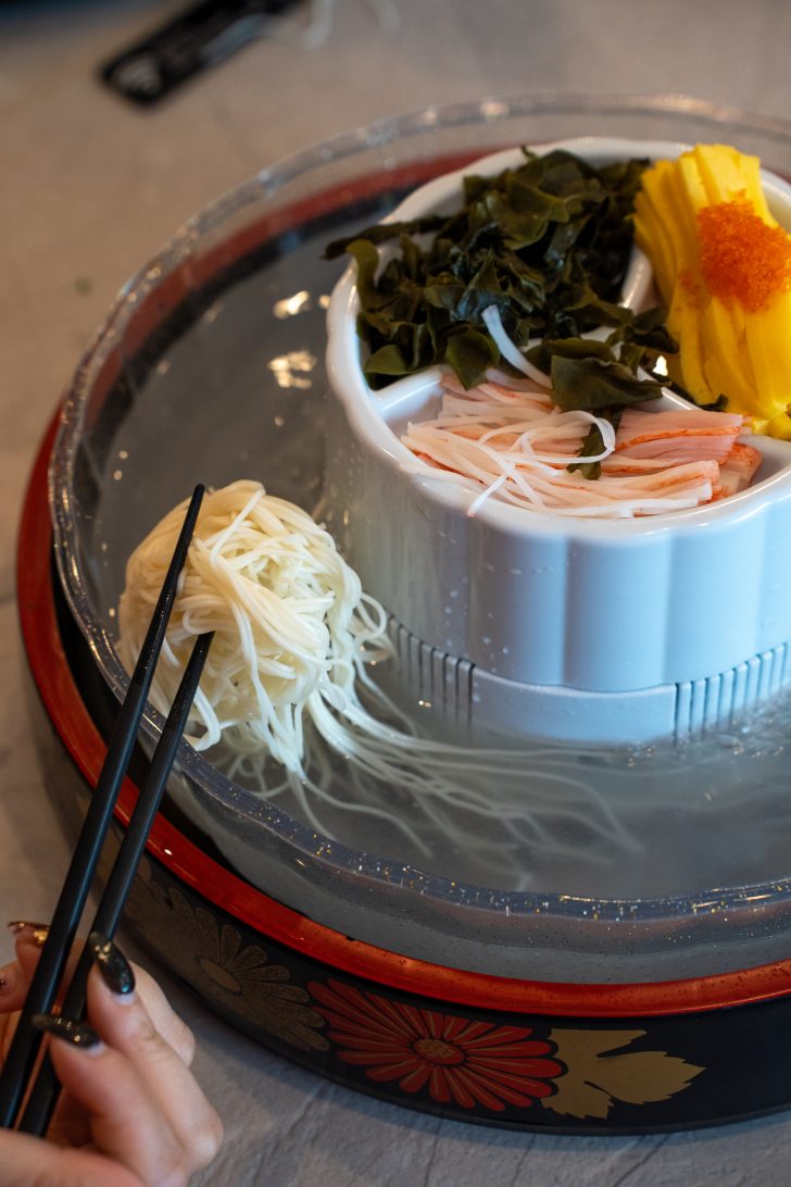 “RIVER FLOWING” SOMEN AT THIS JAPANESE RESTAURANT IN SINGAPORE LETS YOU ...