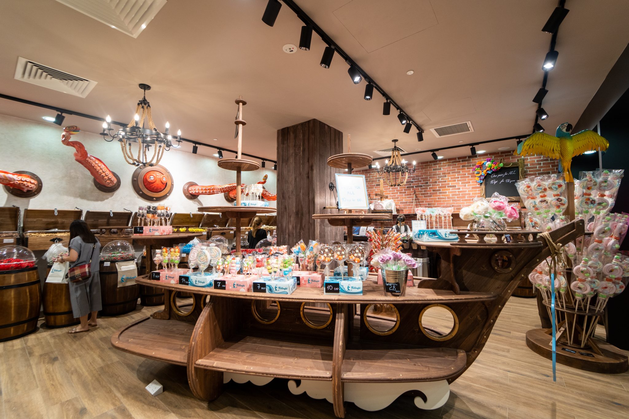 BILIMBI: GIANT GOURMET CANDY STORE IN SINGAPORE WITH OVER 300 TYPES OF ...