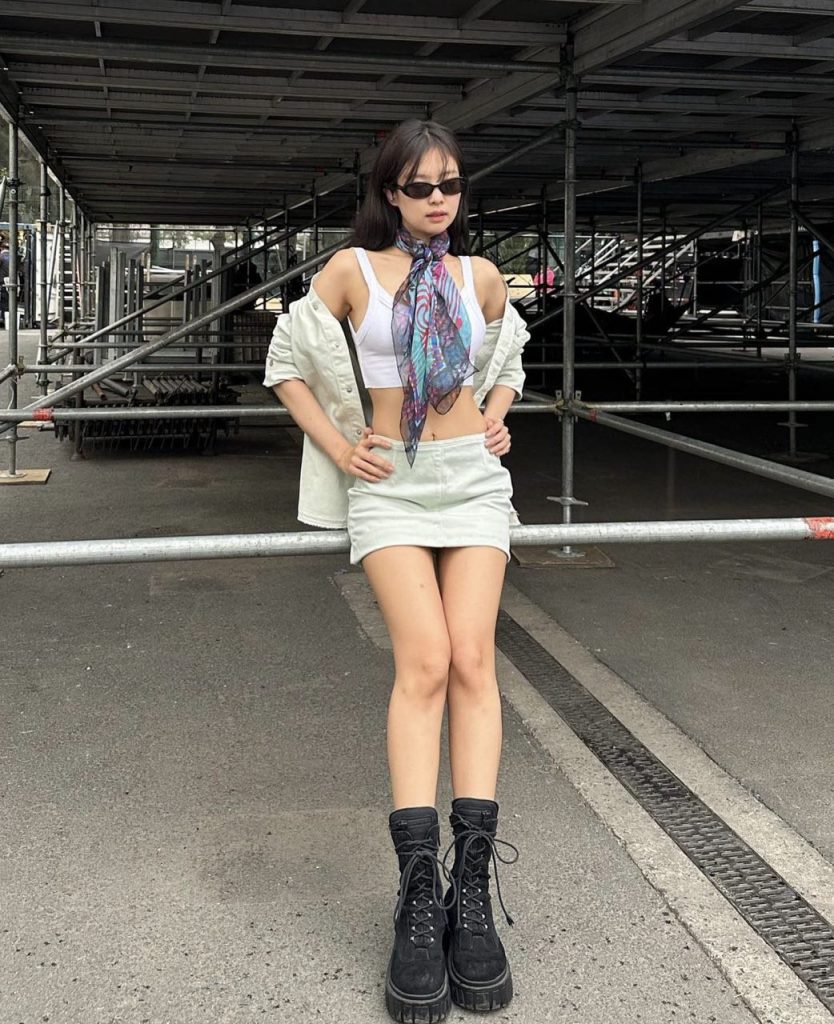 BLACKPINK’S JENNIE RELEASES FIRST-EVER CALVIN KLEIN CAPSULE COLLECTION ...