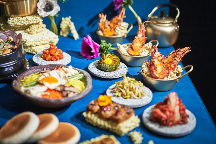 NEW KOREAN SEAFOOD BUFFET WITH GRILLED BEEF, GINSENG CHICKEN SOUP, DIY ...