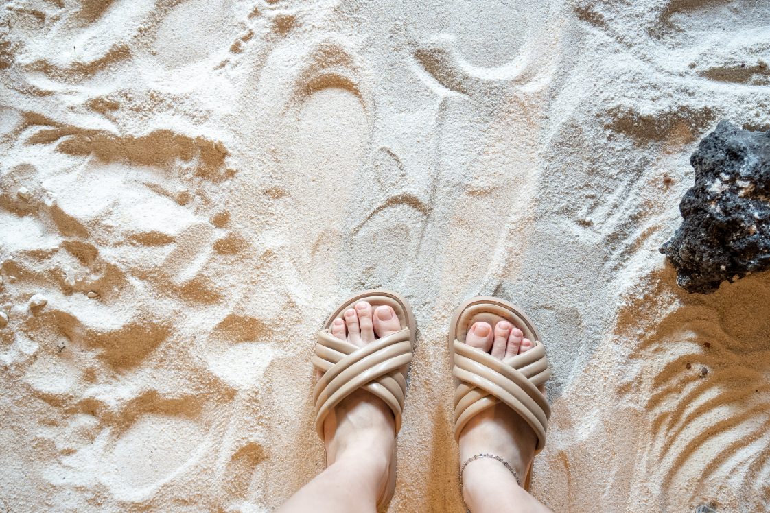 WADE THROUGH ACTUAL SAND AT THIS SEASIDE-THEMED LOFT CAFÉ WITH SEA ...
