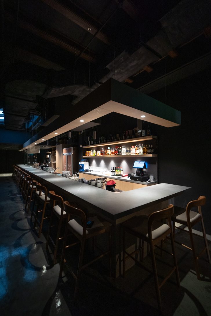 HIDDEN SEAFOOD & HIGHBALL BAR IN SINGAPORE HAS TRUFFLE CAVIAR OYSTERS, OYSTER SOMEN & TORCHED ...