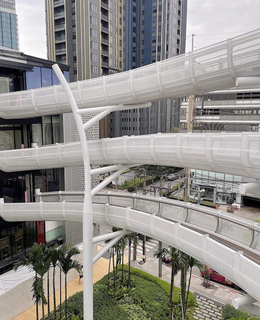 MARCHÉ THONGLOR: NEW PET-FRIENDLY OUTDOOR SHOPPING MALL IN BANGKOK HAS ...
