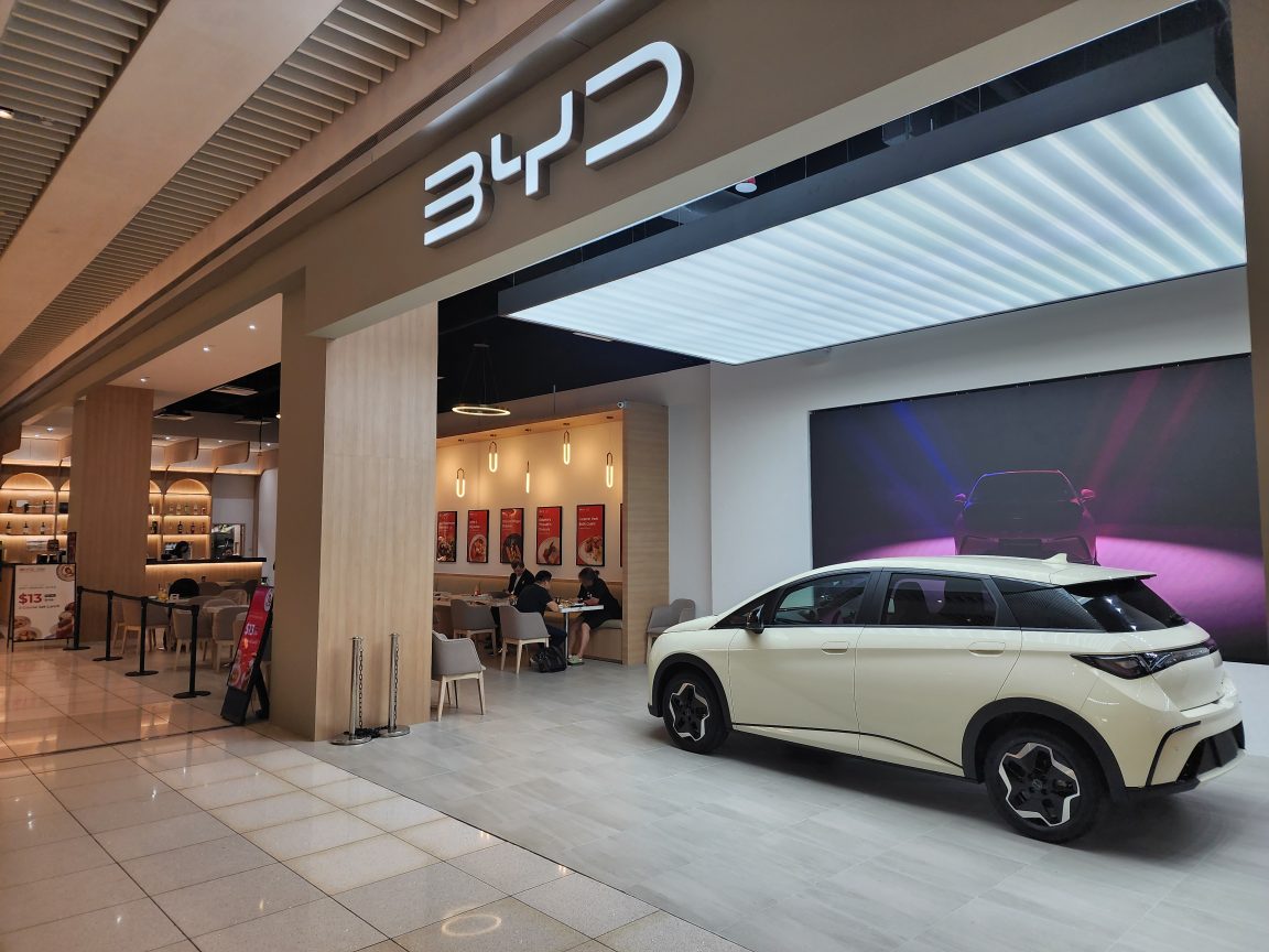 3-COURSE GOURMET SET LUNCH FOR JUST $13 AT THIS CAFÉ HIDDEN IN A CAR ...