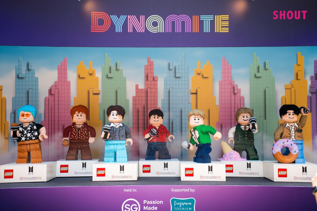 LEGO X BTS POP-UP AT ORCHARD ROAD HAS 1.2-METRE FIGURINES OF BTS ...