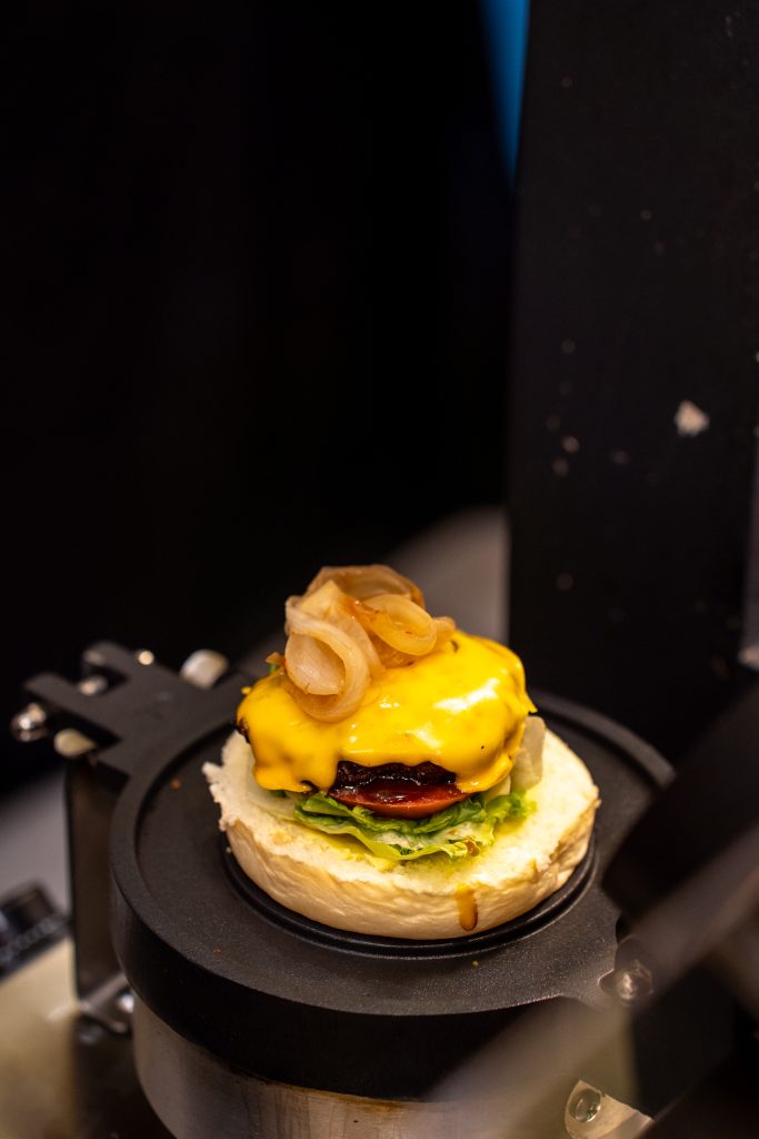 “UFO BURGER” FROM KOREA LANDS IN SINGAPORE: STUFFED & SEALED SHUT WITH ...