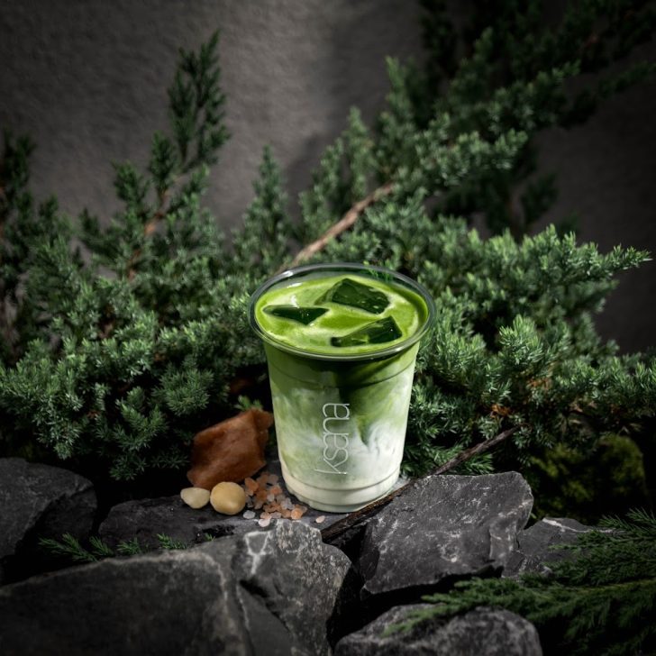 KSANA MATCHA CAFÉ IN BANGKOK LOOKS LIKE AN ACTUAL CAVE & HAS AESTHETIC ...