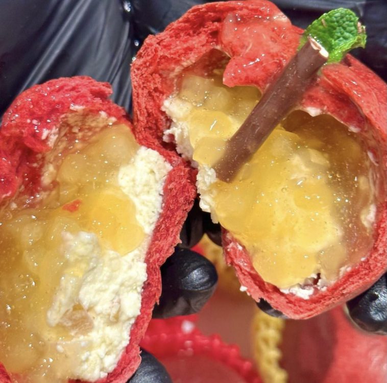 FAMOUS KOREAN BAKERY POP-UP AT TANGLIN MALL WITH VIRAL FRUIT-SHAPED ...