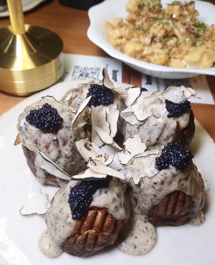 1-FOR-1 MAINS AT THIS SEMI-FINE DINING RESTAURANT, INCLUDES FRESHLY ...