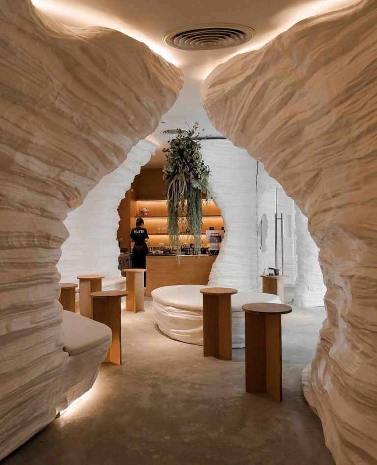KSANA MATCHA CAFÉ IN BANGKOK LOOKS LIKE AN ACTUAL CAVE & HAS AESTHETIC ...