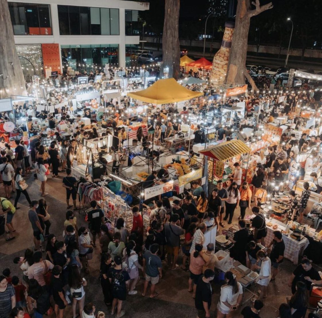 NEW NIGHT MARKET POP-UP IN JOHOR BAHRU HAS FRESH OYSTER SASHIMI, KOREAN ...