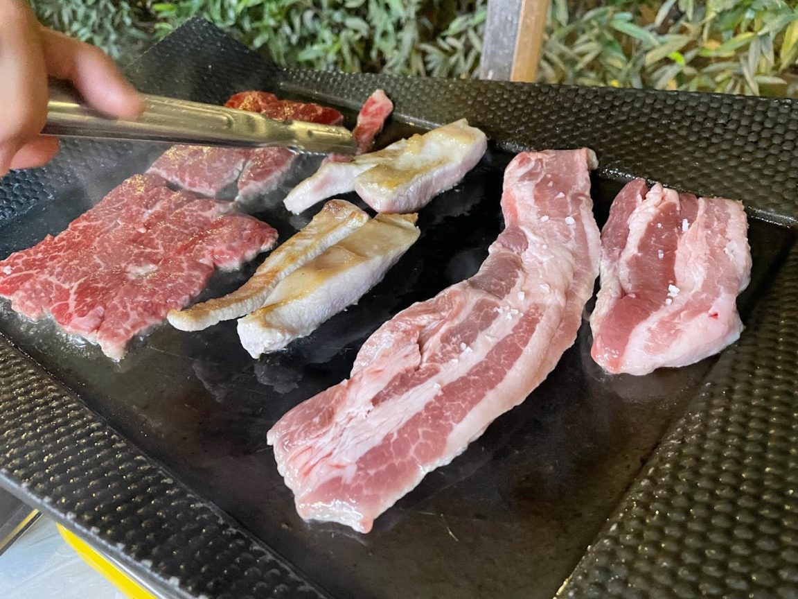 FREE FLOW PORK BELLY & PORK COLLAR KBBQ & UNLIMITED SIDE DISHES FOR ...