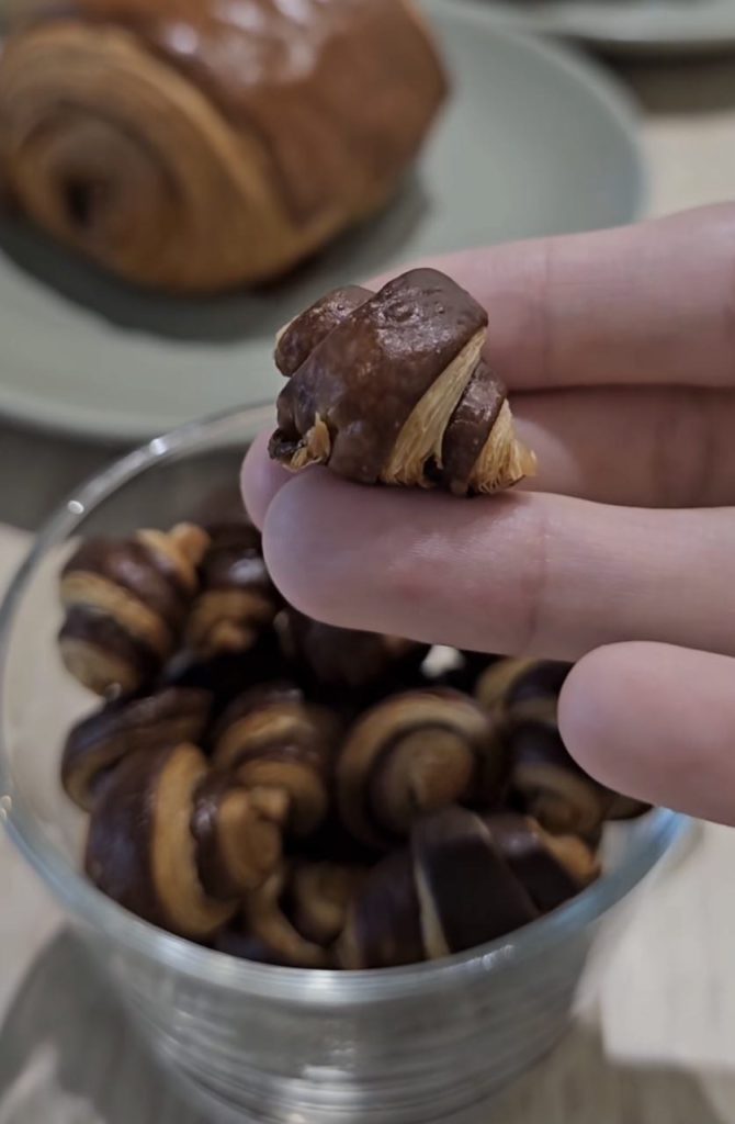 FAMOUS MINI CROISSANT CEREAL NOW AVAILABLE AT THIS CAFÉ IN SINGAPORE ...