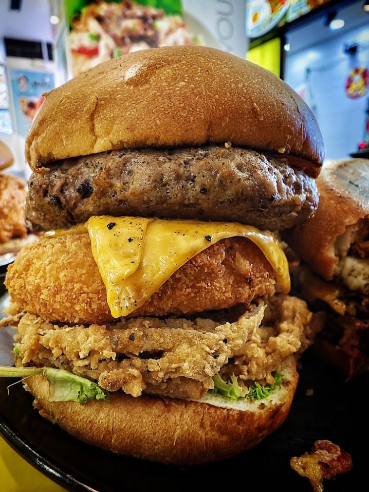 FLIPS N DIPS: HALAL-FRIENDLY WESTERN STALL WITH EXPLOSIVE VOLCANO LAVA ...