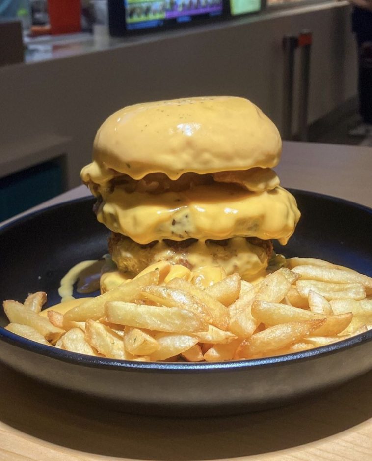 FLIPS N DIPS: HALAL-FRIENDLY WESTERN STALL WITH EXPLOSIVE VOLCANO LAVA ...