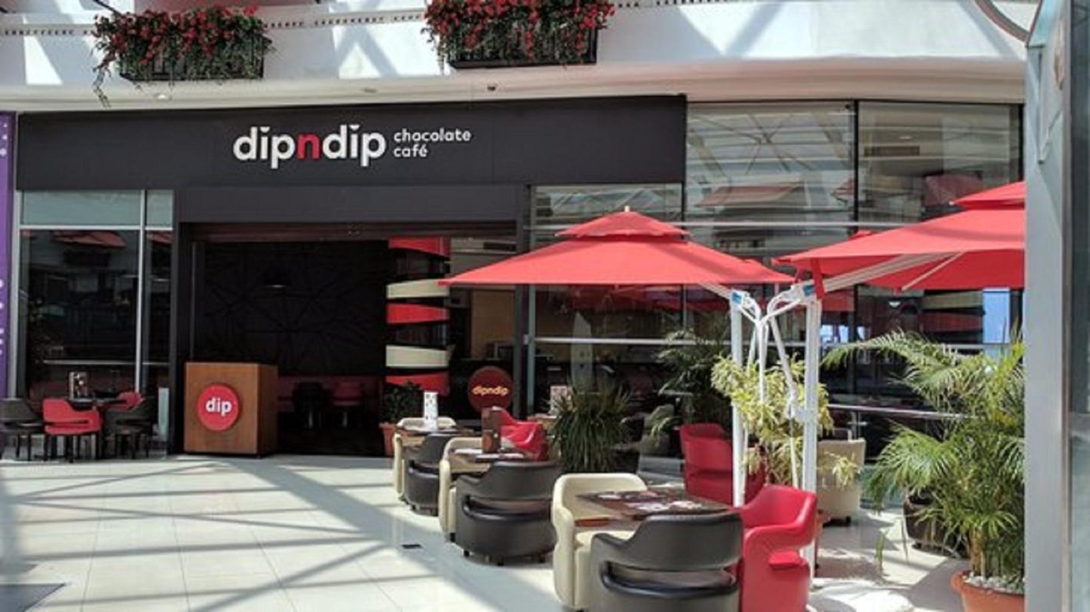 DIPNDIP: VIRAL CHOCOLATE DESSERT CAFÉ IS OPENING ITS FIRST OUTLET IN ...