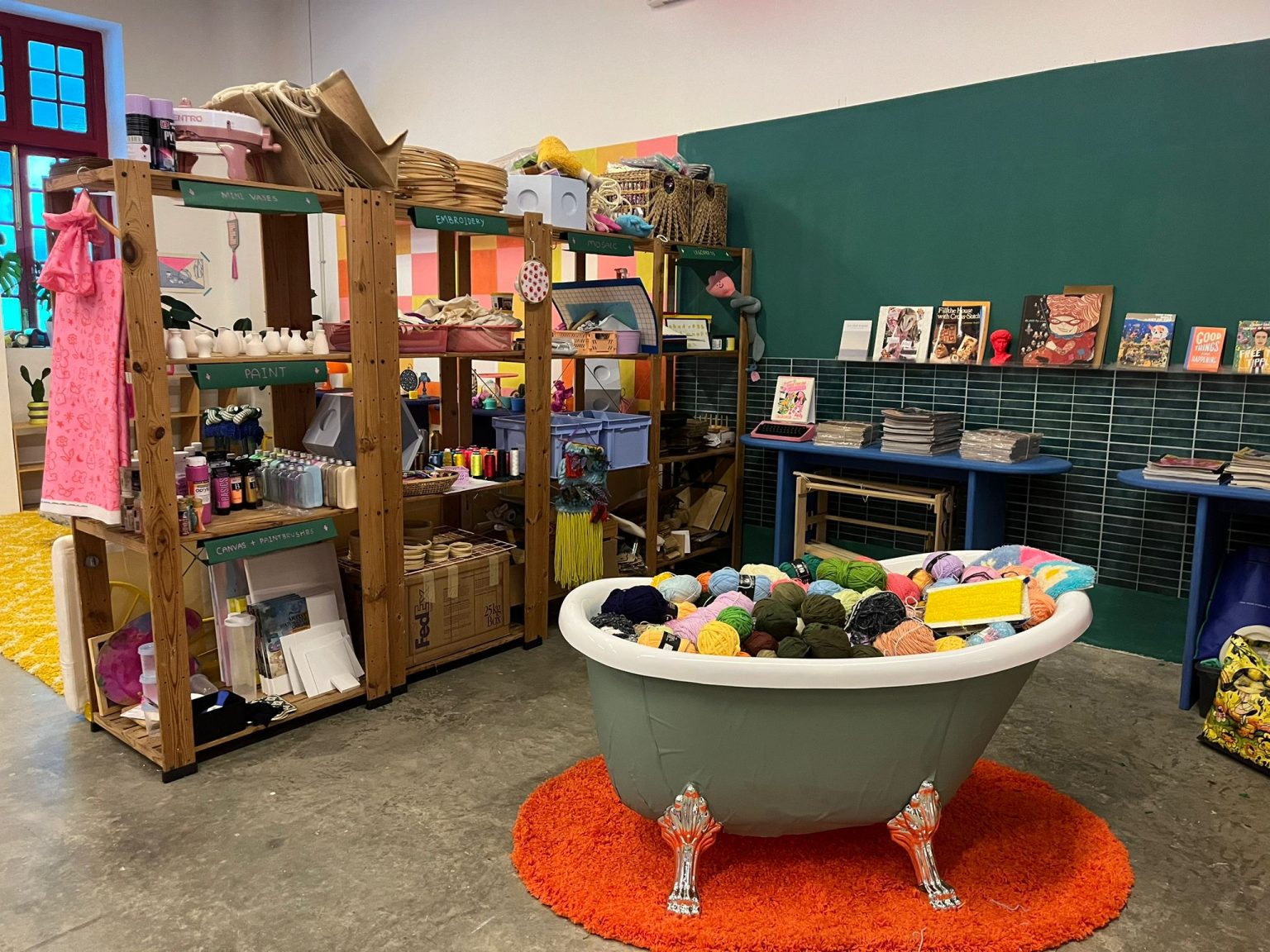 NEW QUIRKY ART STUDIO HAS A MIX & MATCH CRAFT BUFFET WITH UNLIMITED ...