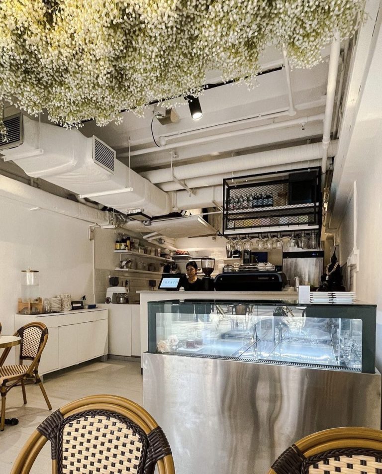 DREAMY PARISIAN-INSPIRED FLORAL CAFÉ WITH HANGING BABY’S BREATH CEILING ...