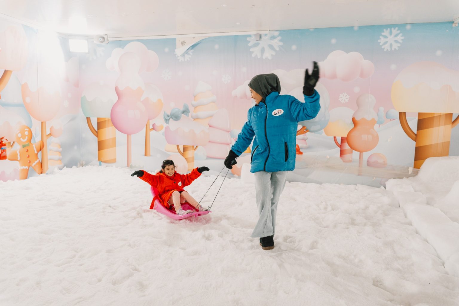 7-METRE SNOW SLIDE, ICE LUGE & WINTER SLEIGH AT CHANGI FESTIVE VILLAGE ...