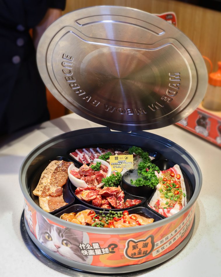 GIANT LIFE-SIZED MEAT PLATTERS SHAPED LIKE ACTUAL CAT FOOD CANS AT MEOW ...