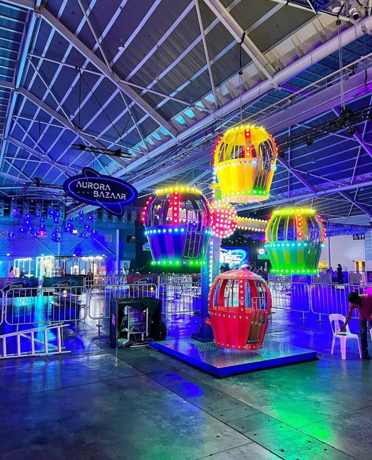 SPACE FEST: FREE INDOOR SPACE-THEMED CARNIVAL AT EXPO WITH FUNFAIR ...