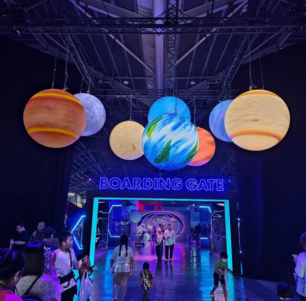 SPACE FEST: FREE INDOOR SPACE-THEMED CARNIVAL AT EXPO WITH FUNFAIR ...