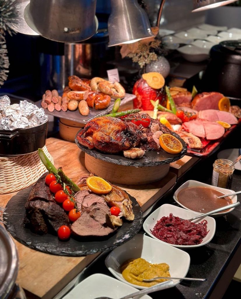 1-FOR-1 WEEKEND SEAFOOD BUFFET AT AMARA SANCTUARY RESORT SENTOSA FOR ...
