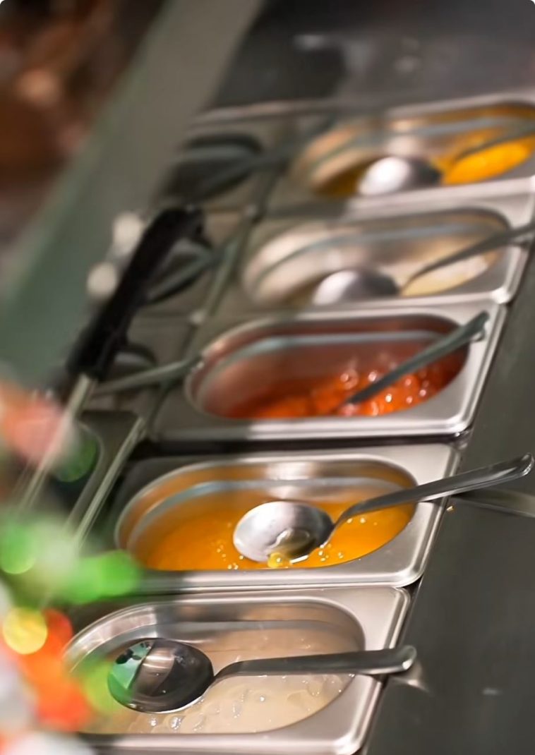 $4 BUBBLE TEA “BUFFET” IN THE CBD WITH UNLIMITED TOPPINGS & DIY BUBBLE ...