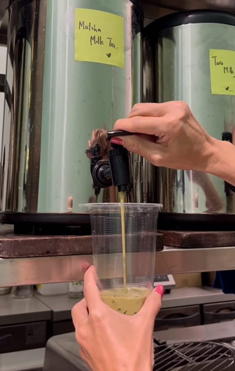 $4 BUBBLE TEA “BUFFET” IN THE CBD WITH UNLIMITED TOPPINGS & DIY BUBBLE ...