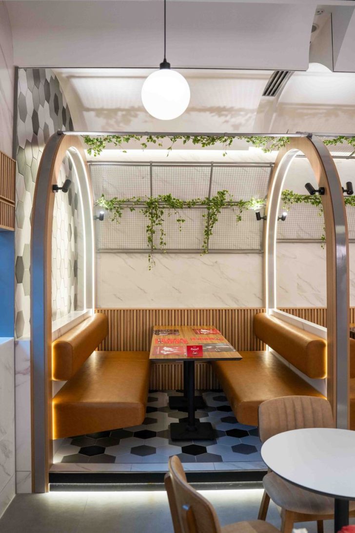 DIPNDIP: VIRAL CHOCOLATE DESSERT CAFÉ OPENS IN SINGAPORE, HAS CHOCOLATE ...