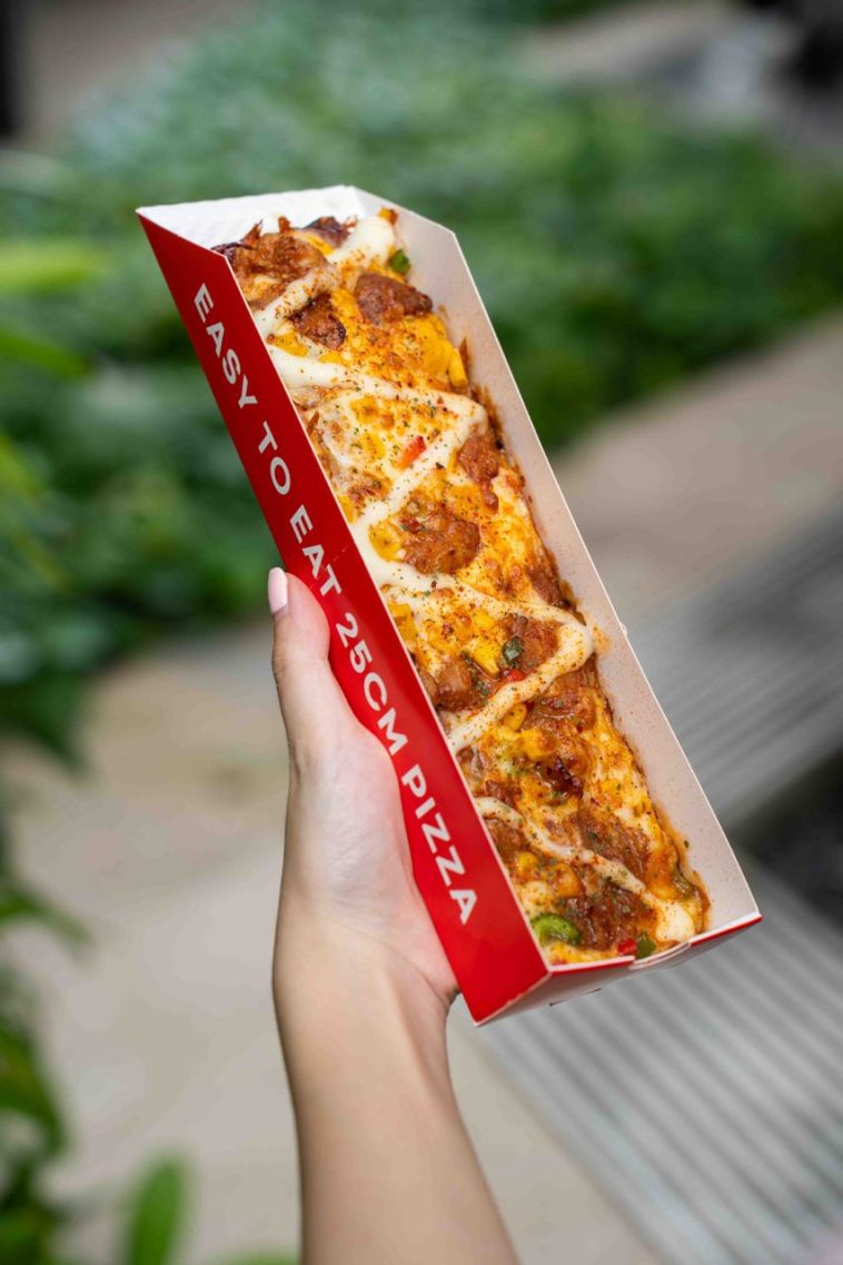 EAT PIZZA: SOUTH KOREA’S LARGEST PIZZA CHAIN OPENS IN SINGAPORE WITH VIRAL “RECTANGLE” PIZZAS ...