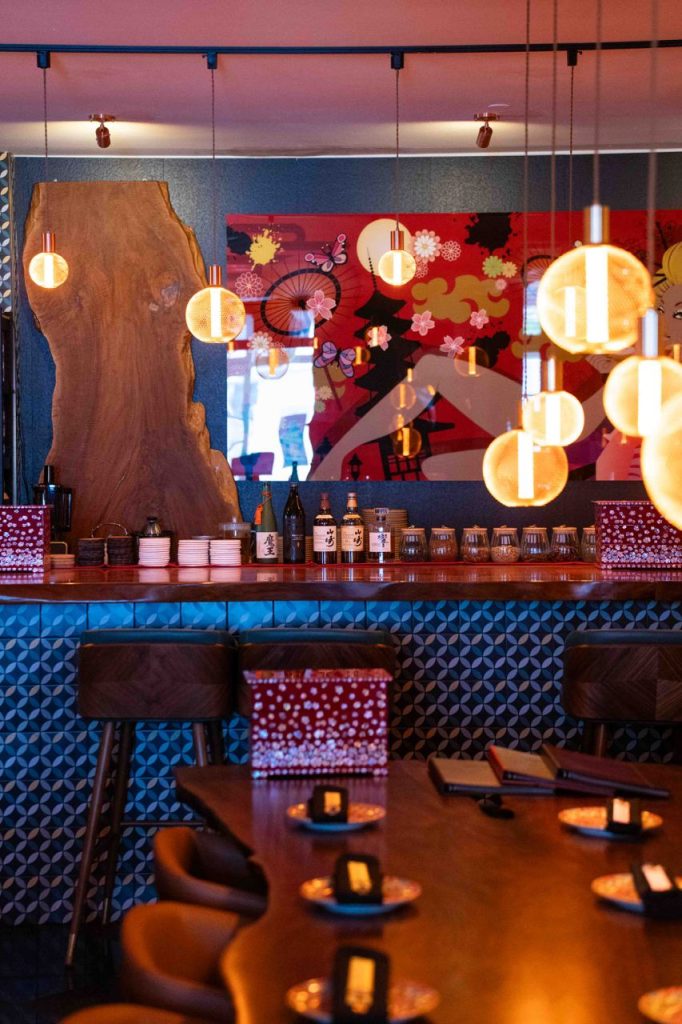 URESHII: LUXE KOREAN-JAPANESE FUSION RESTAURANT WITH GEISHA DECOR ...