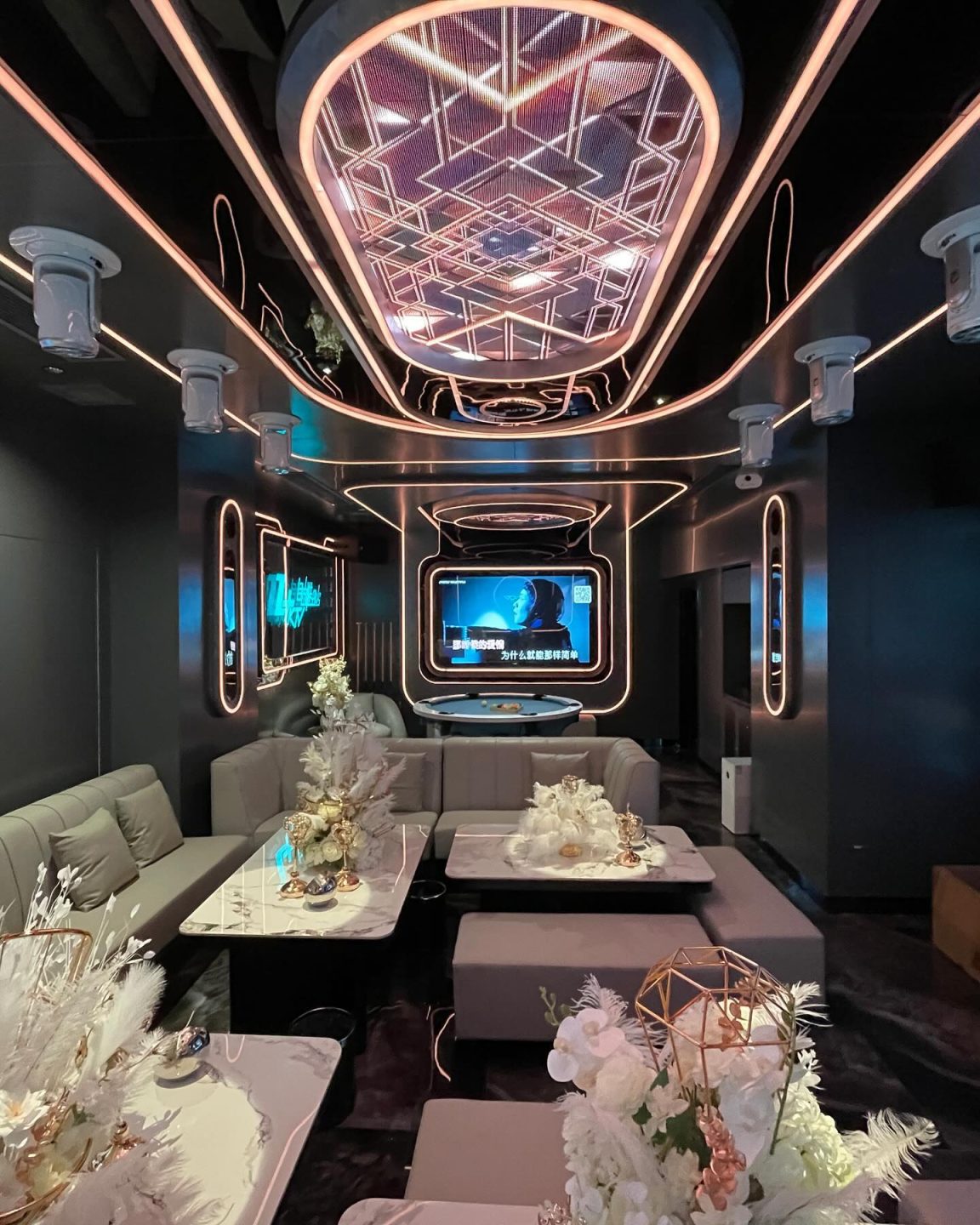 Z+ KTV: FUTURISTIC SPACE-THEMED KARAOKE STUDIO WITH 17 PRIVATE ROOMS ...