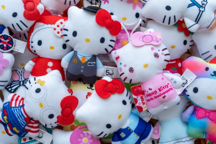HELLO KITTY X MCDONALD’S PLUSHIES & FREE RED PACKETS IN SINGAPORE THIS ...