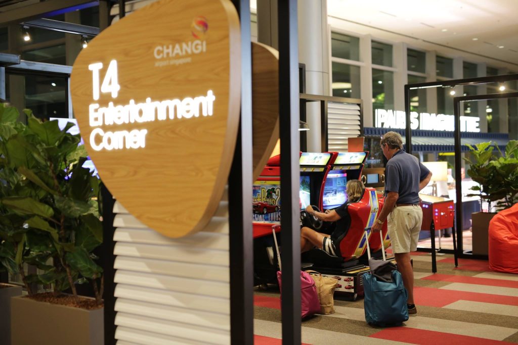 FREE 24-HOUR ARCADE AT CHANGI AIRPORT TERMINAL 4 WITH XBOX, RACING ...