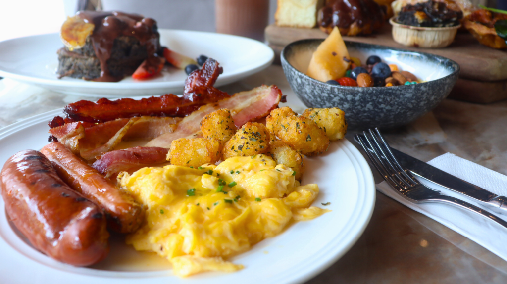 FREE FLOW CHOCOLATE ON TAP, PASTRIES, BREAKFAST ITEMS & MORE AT THIS ...
