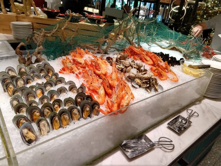 1-FOR-1 SEAFOOD LUNCH & DINNER BUFFET AT ORCHARD HOTEL SINGAPORE FOR ...