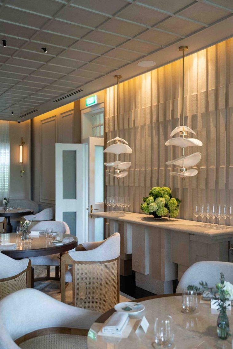 ROIA: LUXE 2-STOREY “GLASSHOUSE” GARDEN RESTAURANT IN A HIDDEN ON A ...