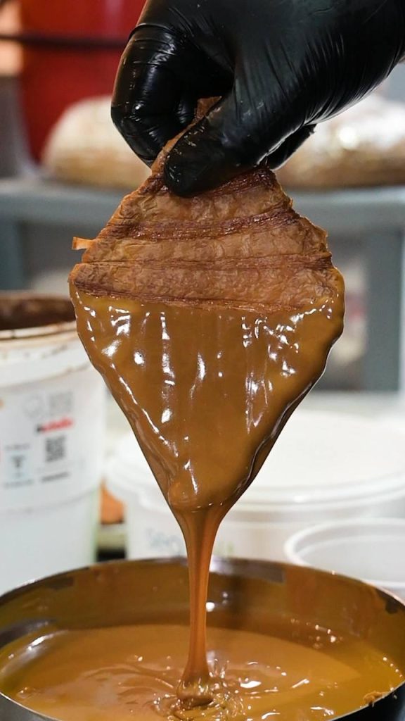 VIRAL CRUNCHY “SMASHED” CROISSANTS FROM TIKTOK NOW AVAILABLE IN ...